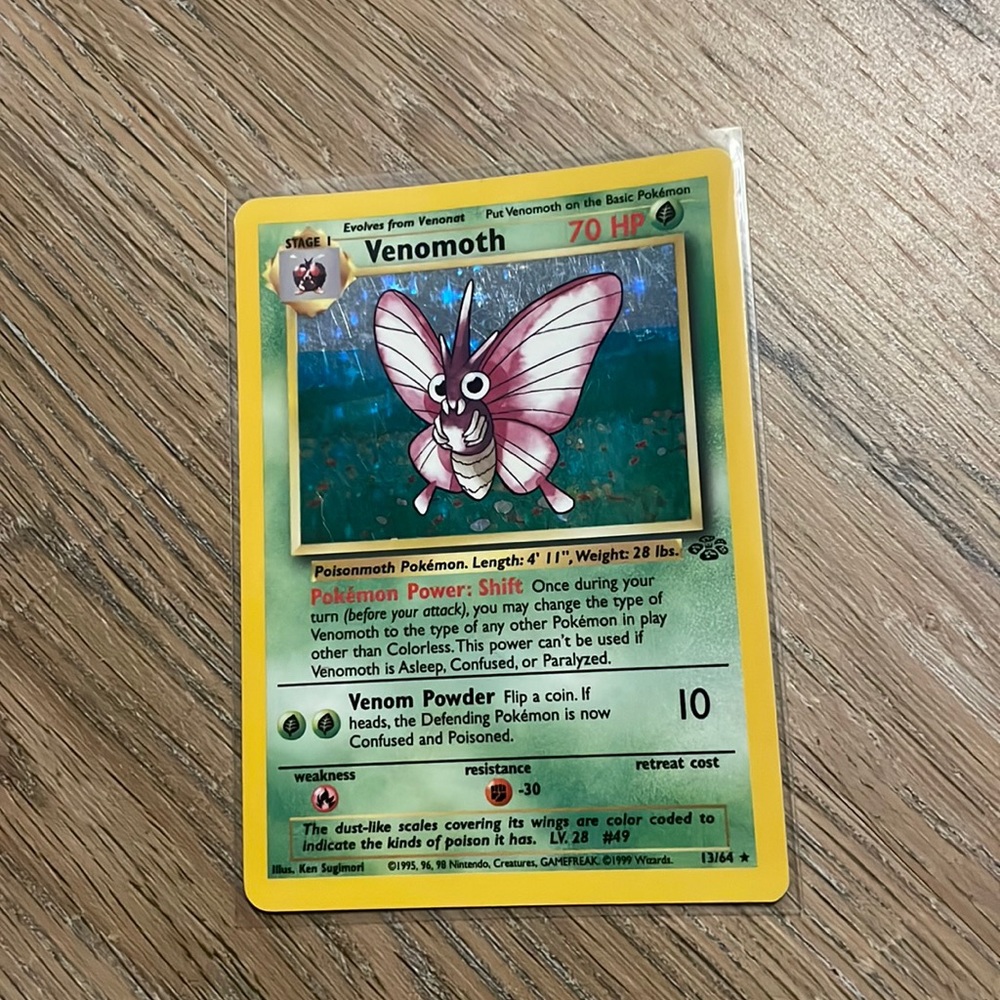 Pokmon Base Set Holographic Venomoth Card - Gem